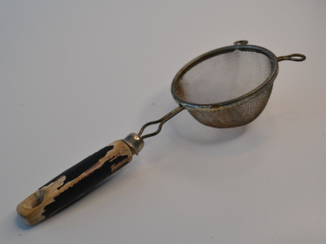 Vintage Black Worn Wood Handle Hand Held Kitchen Farmhouse Style Sifter ...