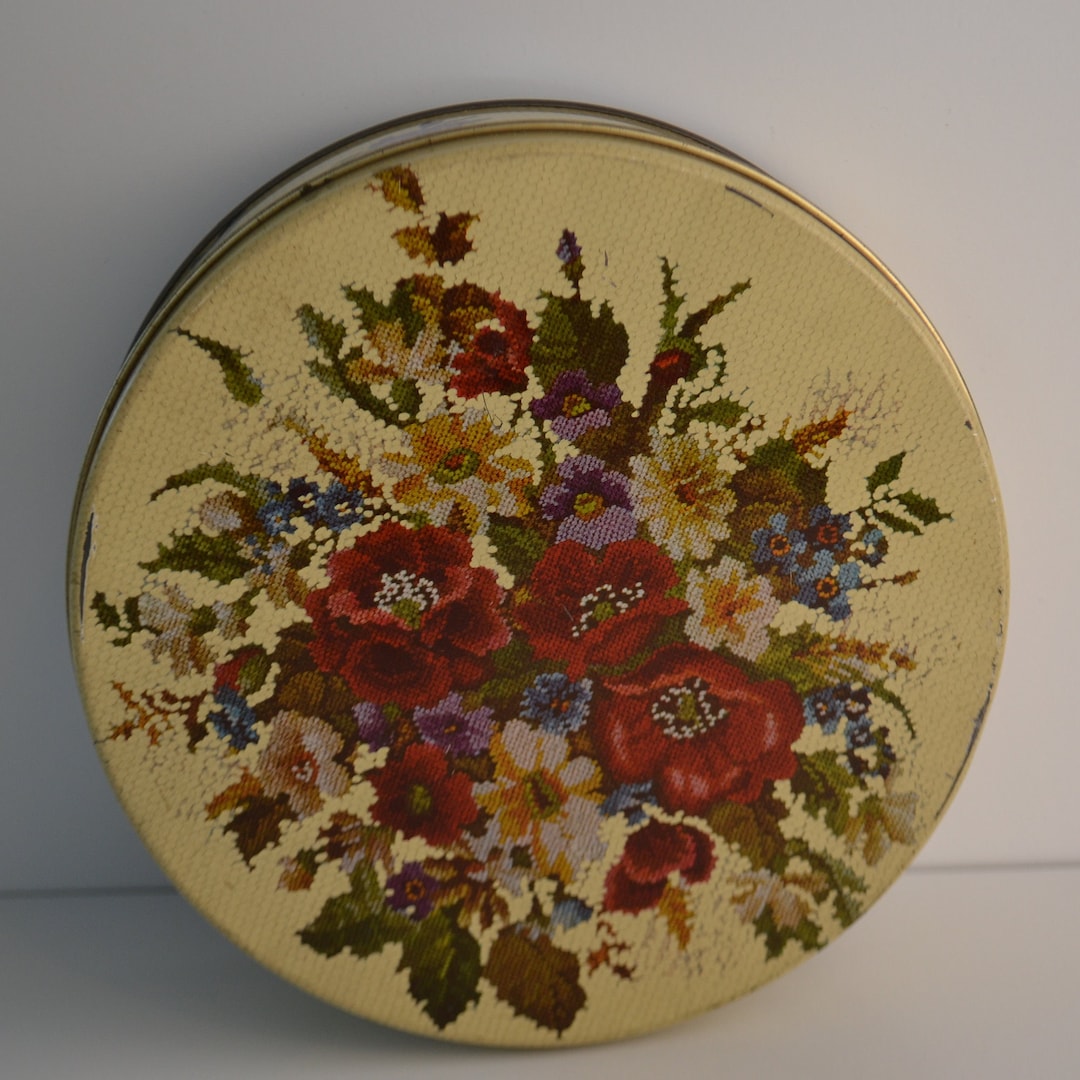 Vintage Round Floral Candy Metal Tin Container - Etsy