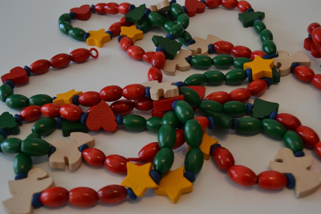 Vintage Holiday Christmas Stars Hearts Trees Angels Wood Beads Garland ...