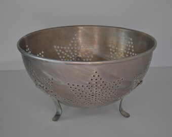 Vintage Metal Colander With Star Cutouts Aluminum Colander Rustic ...