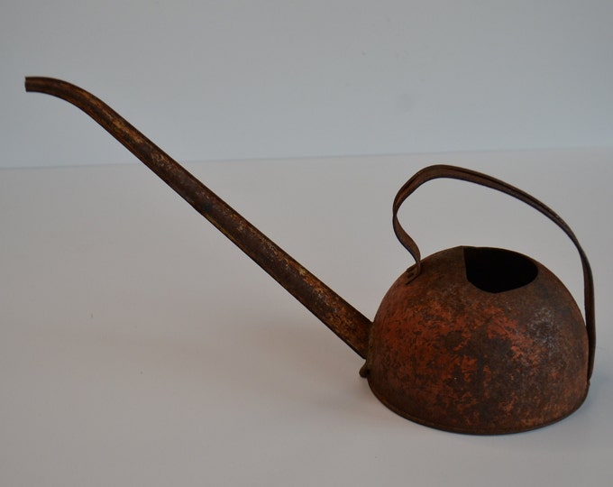 Vintage Rusty Metal Red Plant Garden Gardening Watering Can - Etsy