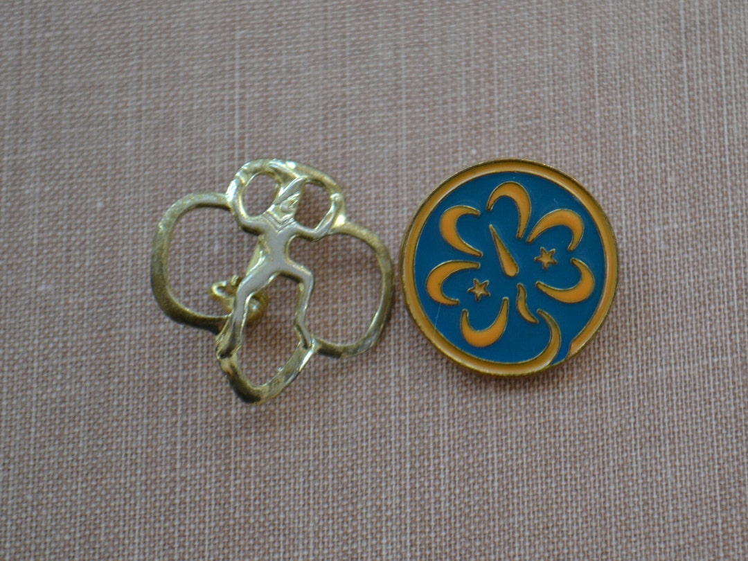 Vintage Girl Scouts Brownies Pins Set of 2 - Etsy