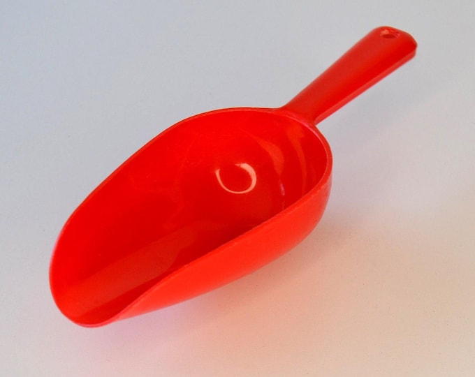 Vintage Red Plastic Kitchen Scoop - Etsy