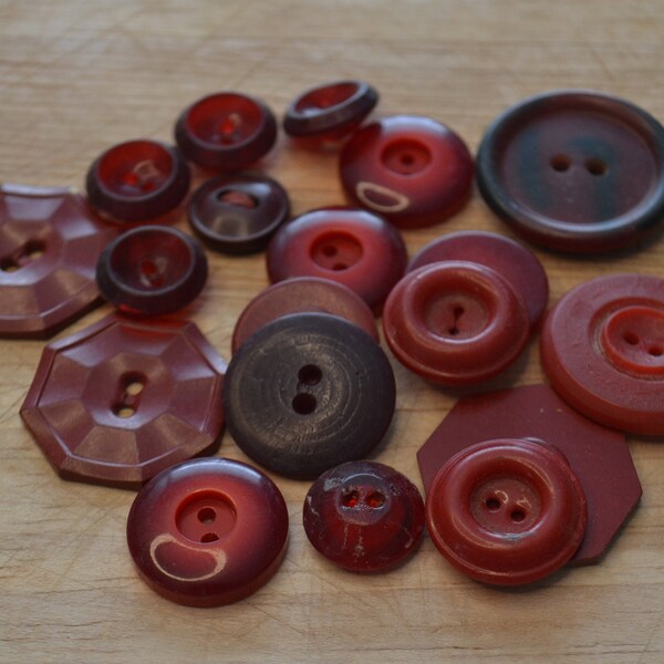 Red Vintage Buttons - Etsy
