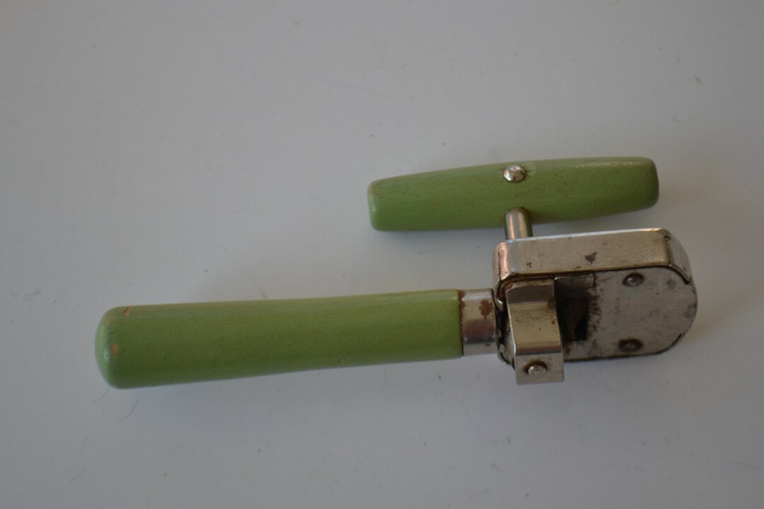Vintage Edlund Junior Green Worn Wood Handle Hand Held Kitchen ...