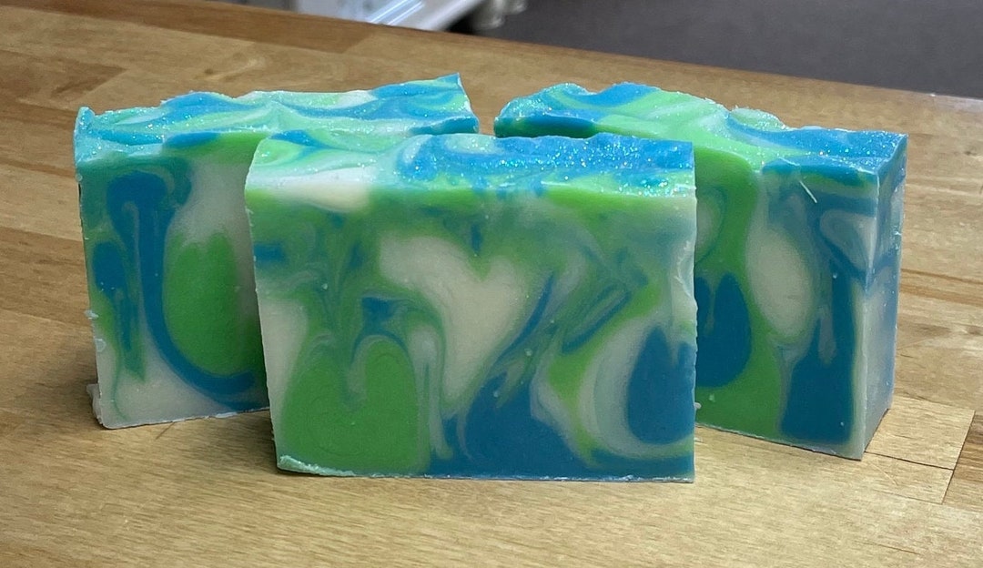 Fresh Snow Scent, Handcrafted Soap - Etsy