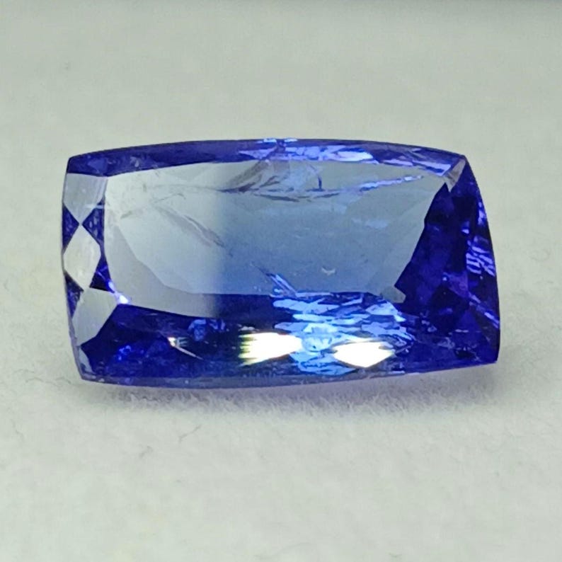 3.80 Carat Tanzanite Gemstone Radiant 12x7mm | Vivid Sapphire Blue ...