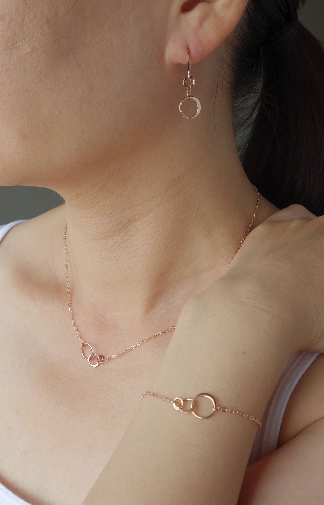 GIFT Tiny Three Linked Circles Pendant Necklace in Sterling Silver ...