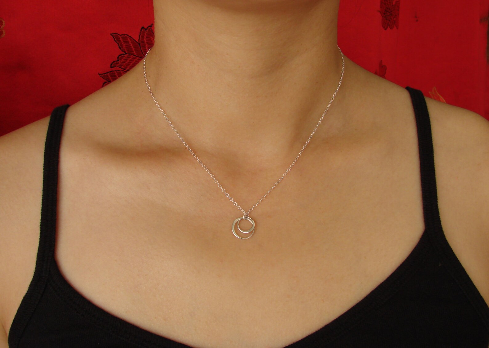 Gift Necklace Entwined Circles Pendant Necklace in Sterling Silver ...