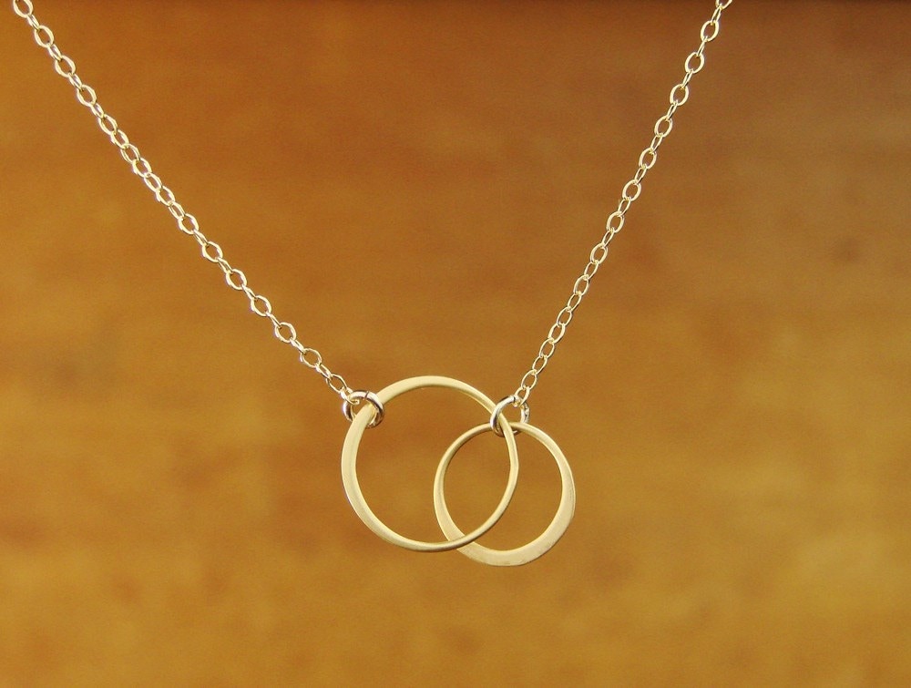 GOLD Eternal Circles Pendant Necklace medium circles | Etsy