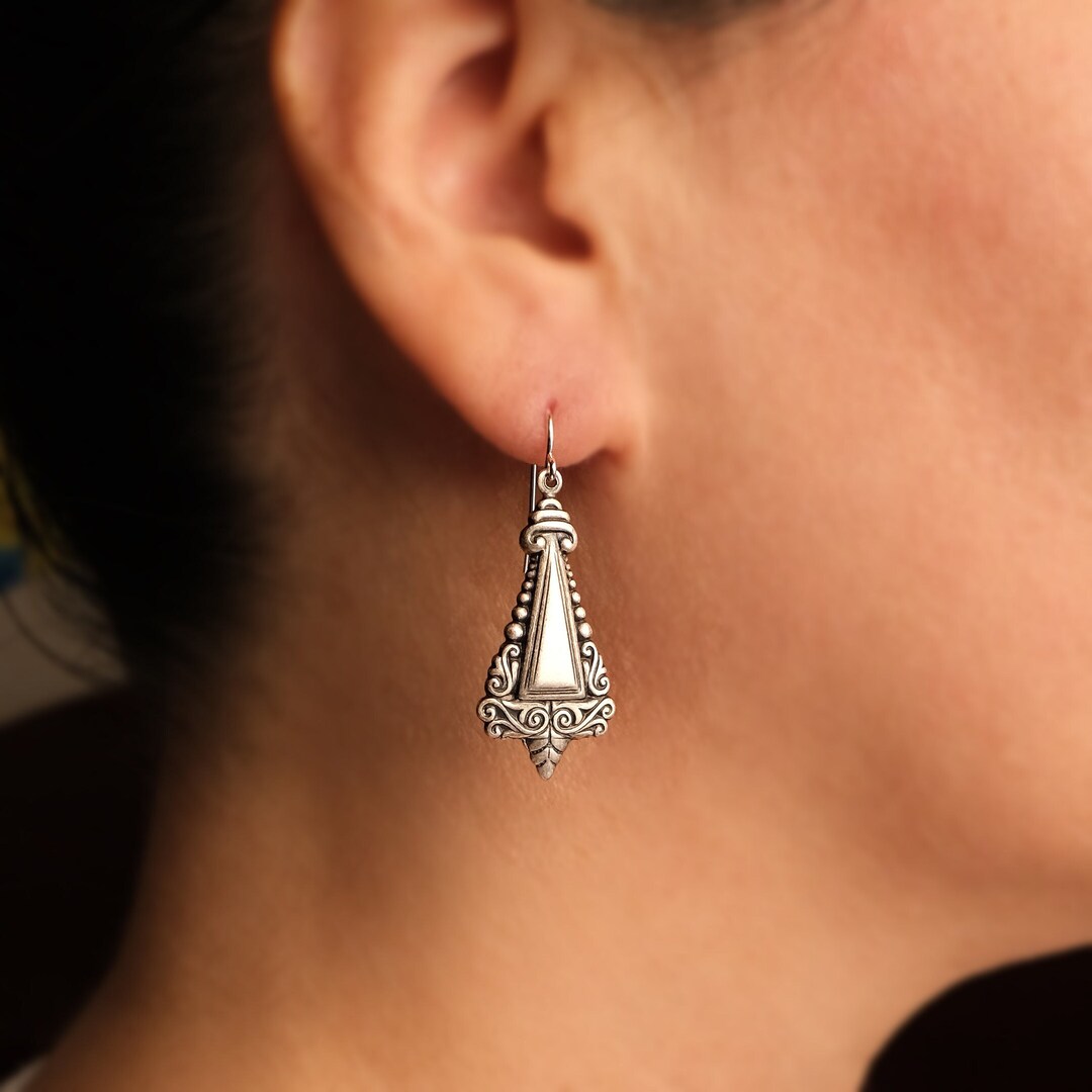 Antiqued Silver Triangle Earrings Vintage Victorian Style Earrings ...