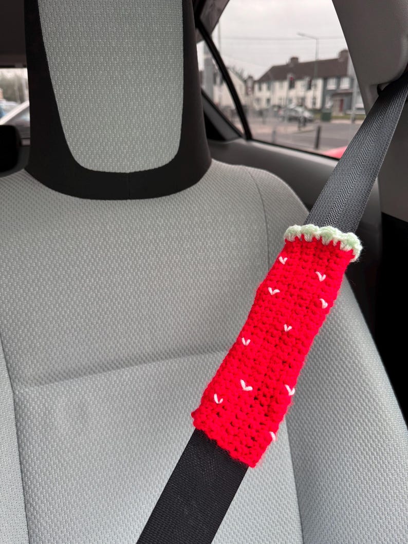 Crochet Strawberry Seatbelt Cover, Cute Car Accessories, Soft Strap Pad ...