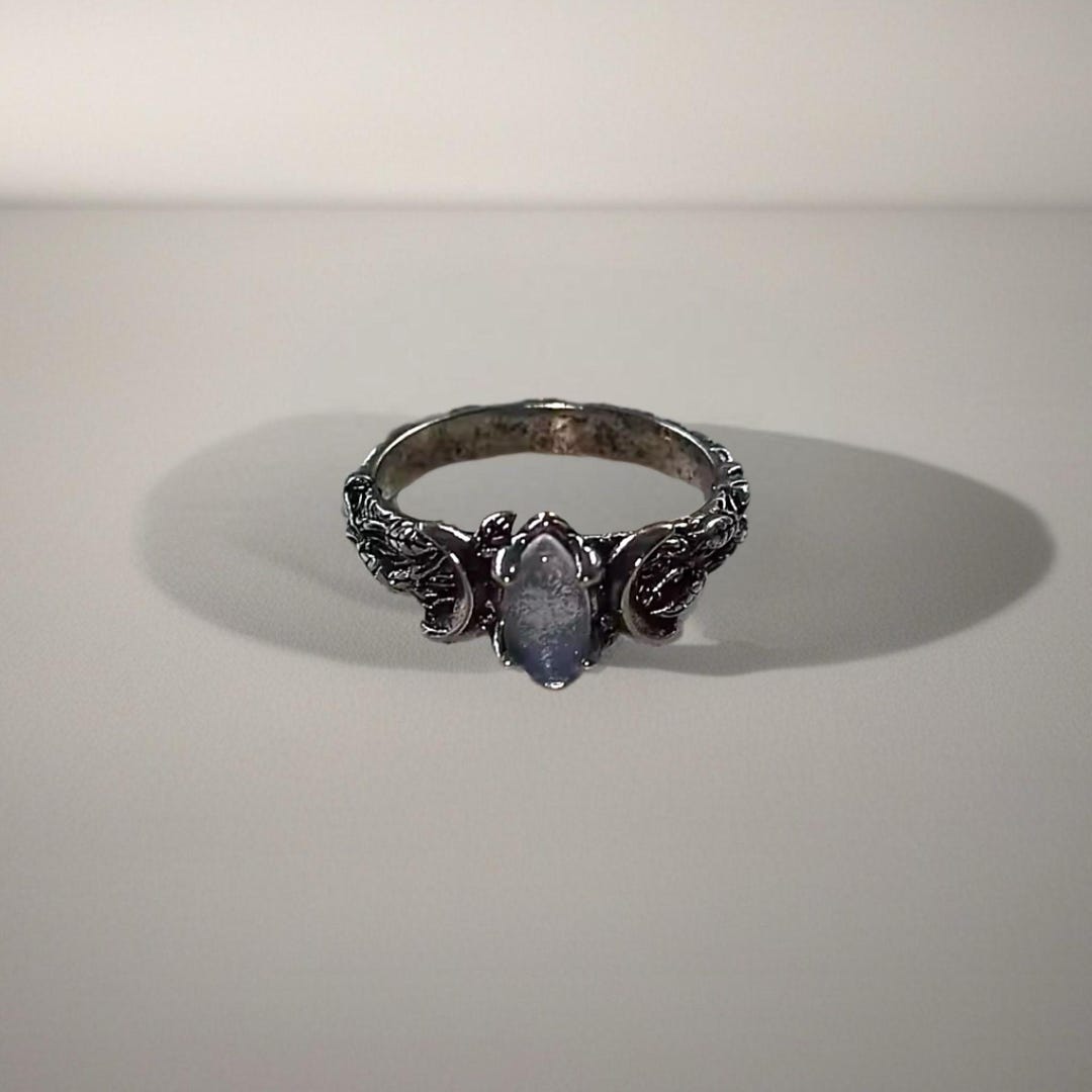 Vintage Moonstone Ring – Dark Gothic Moon & Leaf Ring | Women Gift - Etsy