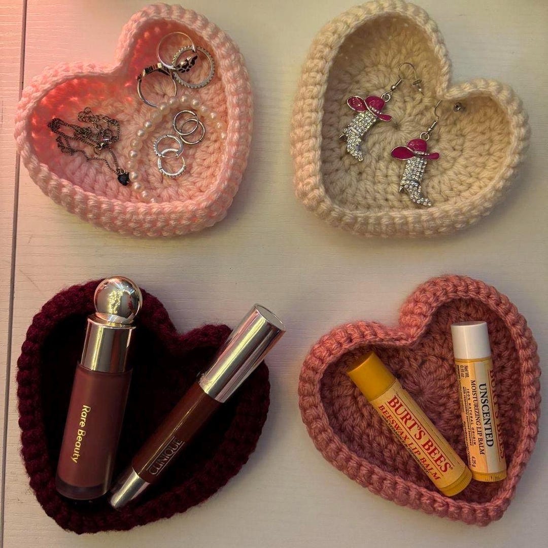 Crochet Heart Trinket Dish Pattern | Easy Crochet Jewelry Dish ...