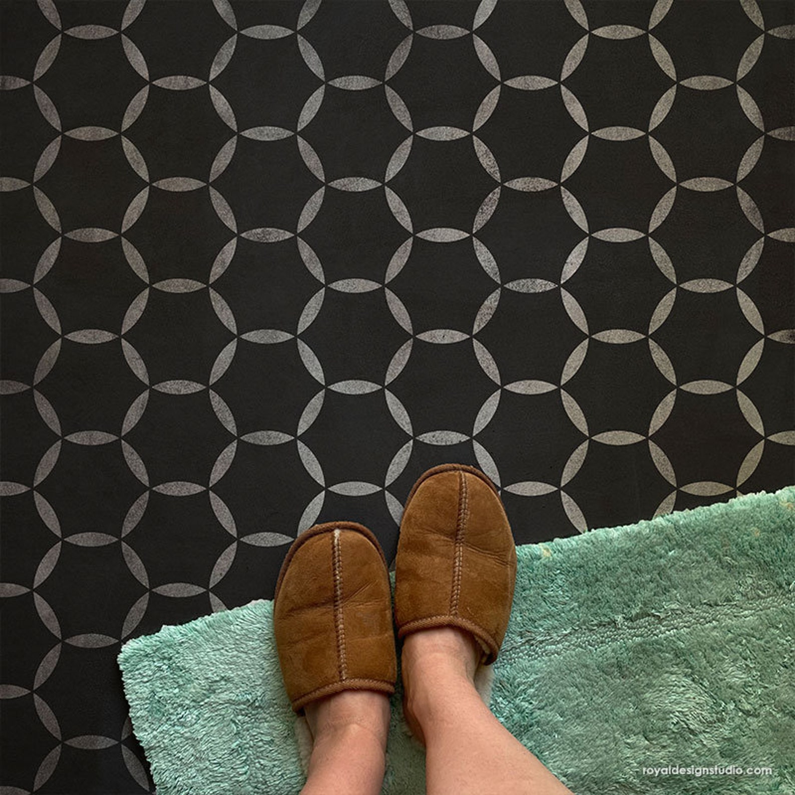 Around in Circles Stencil for Painting Flooring and Painting - Etsy