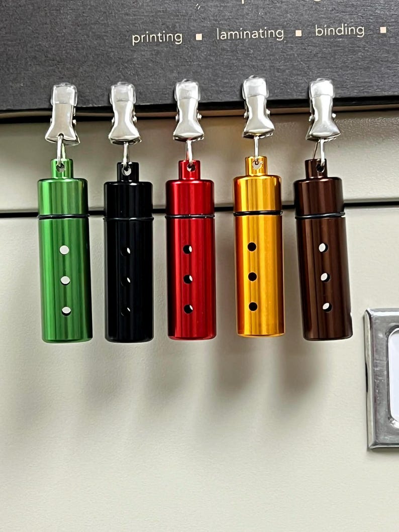 Six Hole Hanging Hide With Swivel Clip - Etsy