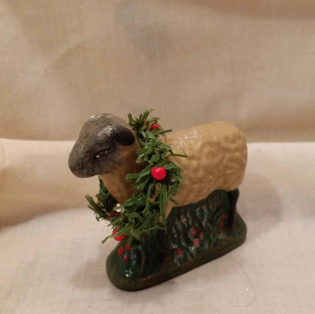 Darling Little Christmas Sheep Wearing a Wreath - Etsy
