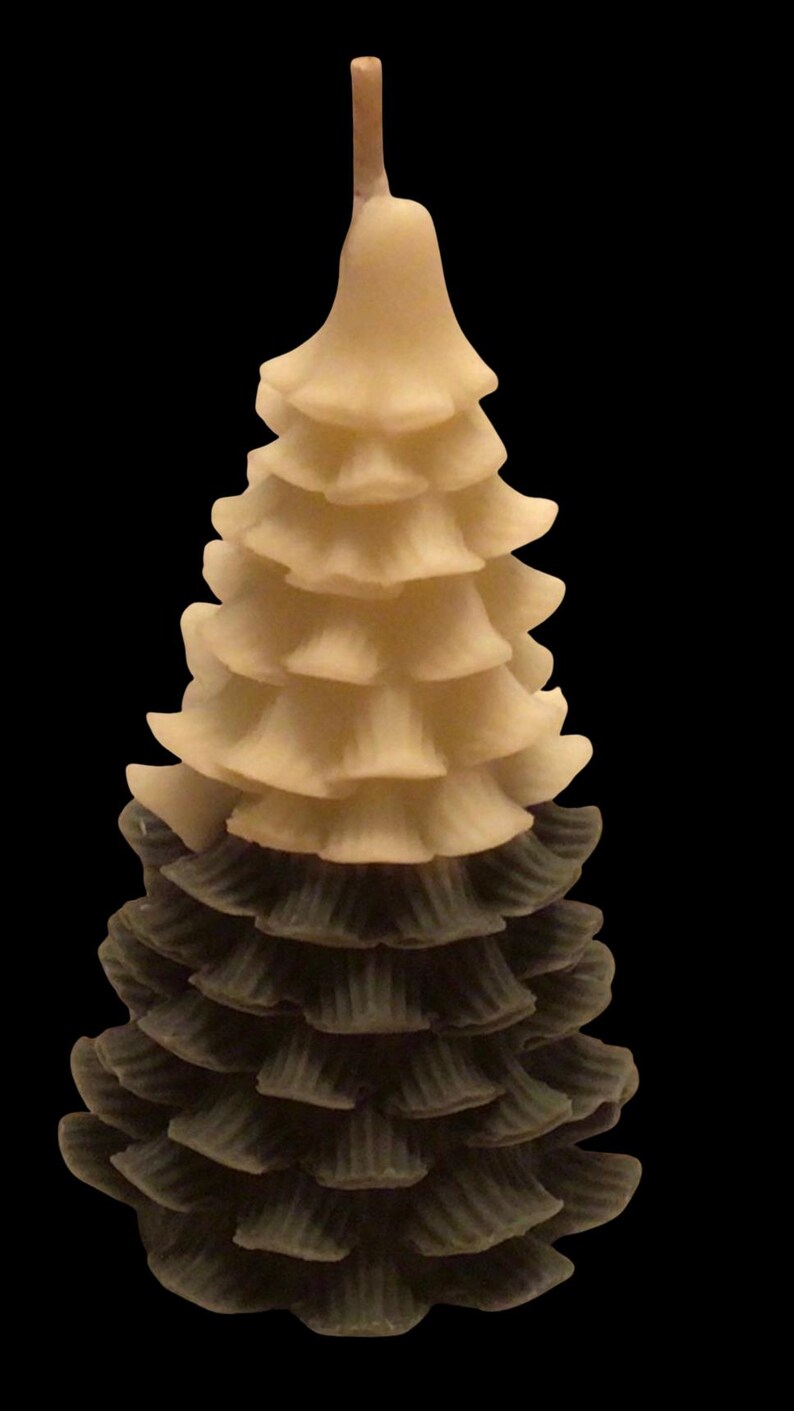 Hand-poured Christmas Tree Candle | Christmas Candle in 4 Colors ...