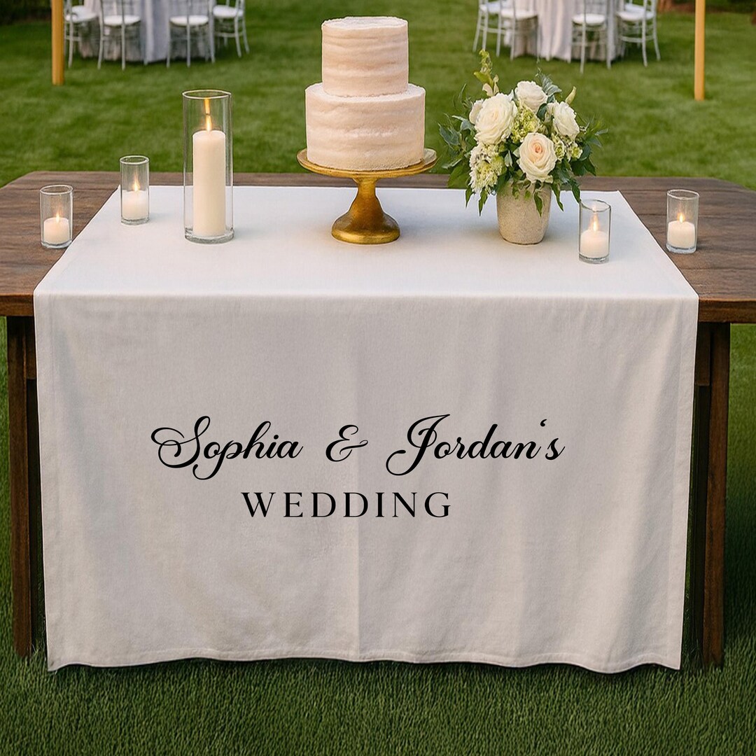 Custom Wedding Table Runner, Linen Personalized Last Name Sign - Etsy