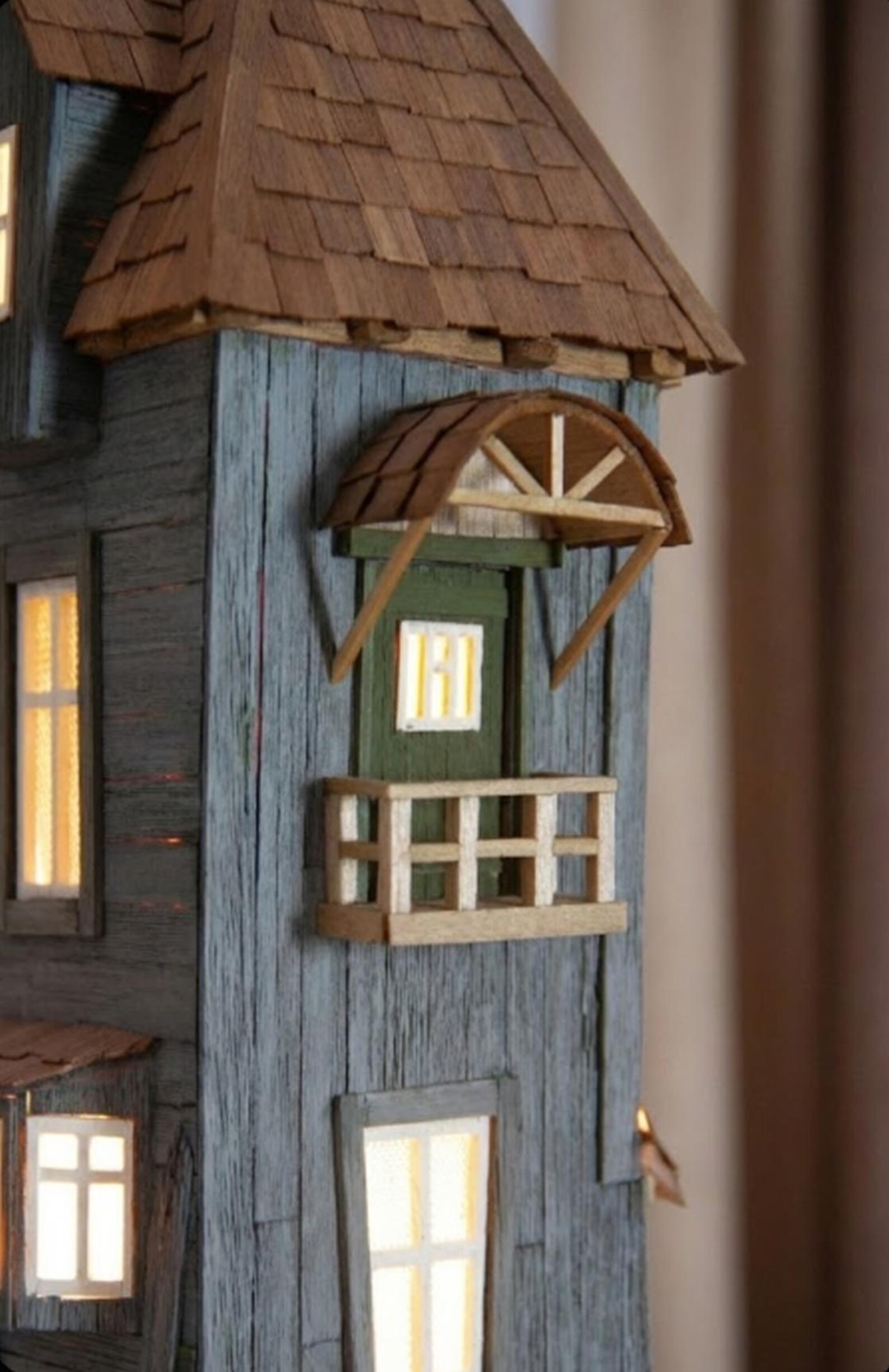 Magical House Night Lamp — Inspired by the Burrow - Etsy