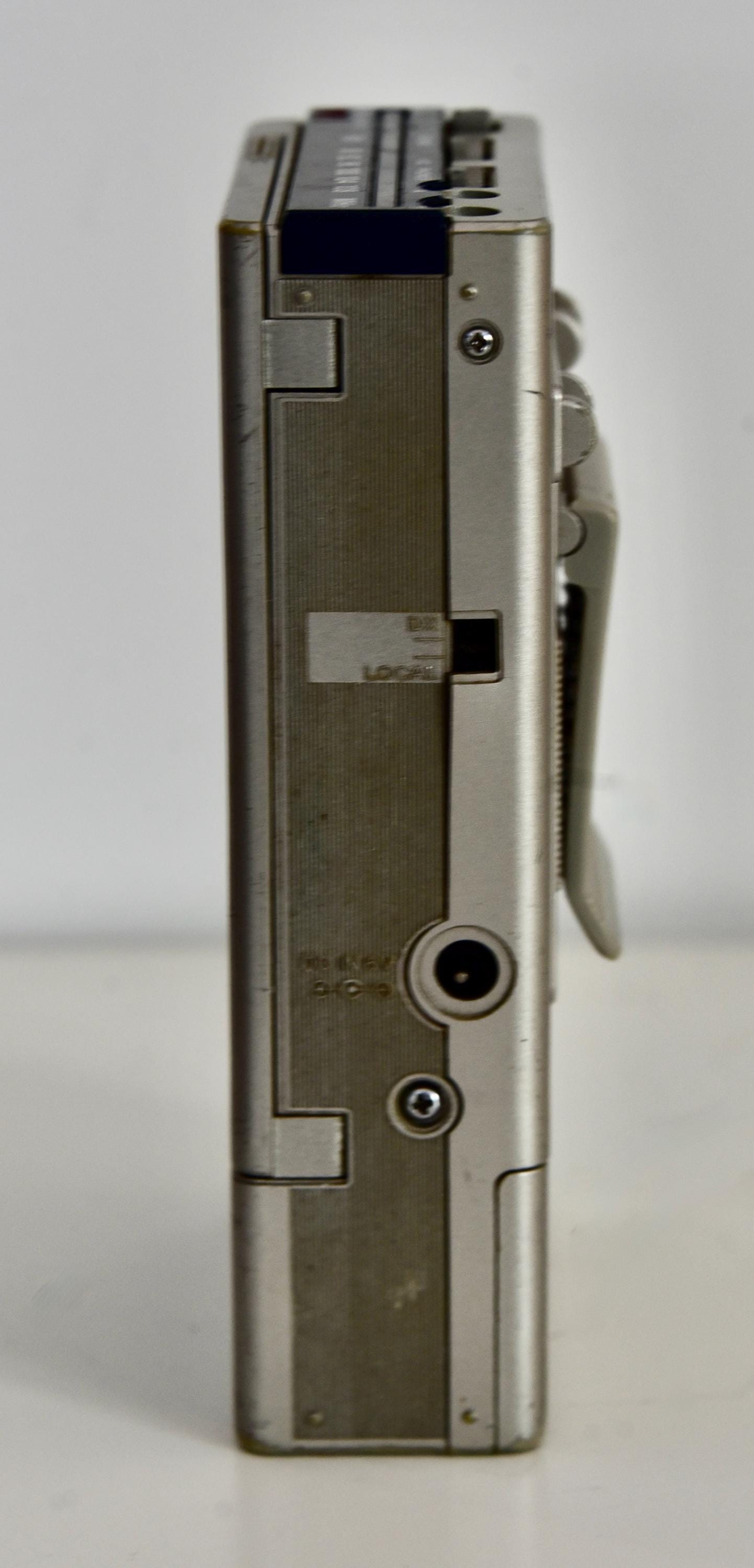 Sony Walkman FM Stereo F1, 1982, in Full Working Order - Very Rare - Etsy
