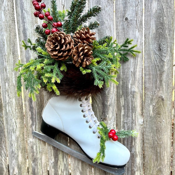 Ice Skate Decoration - Etsy