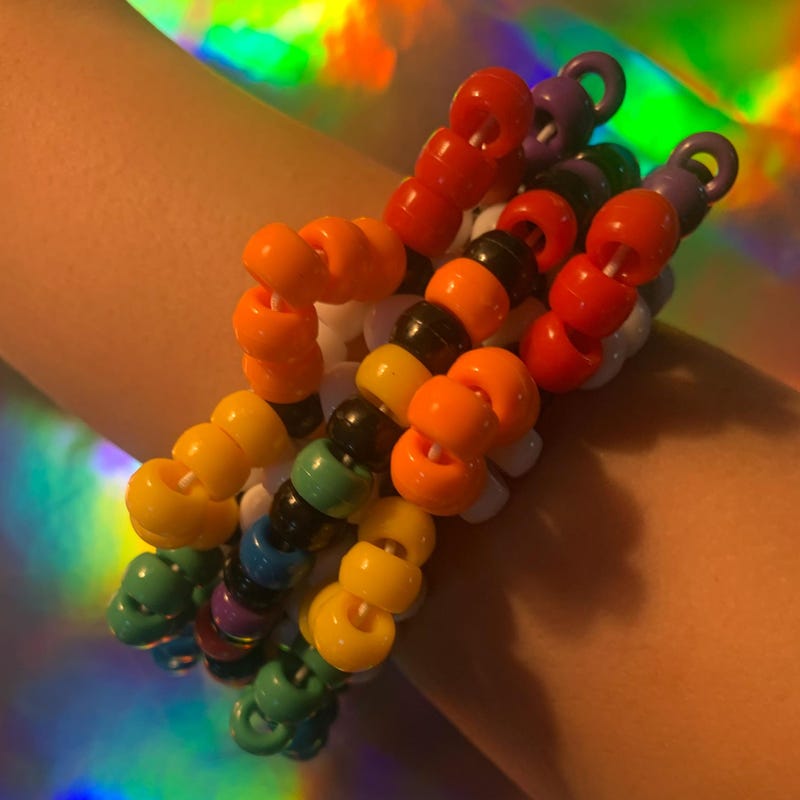 Kandi Rotating Cuff - Etsy