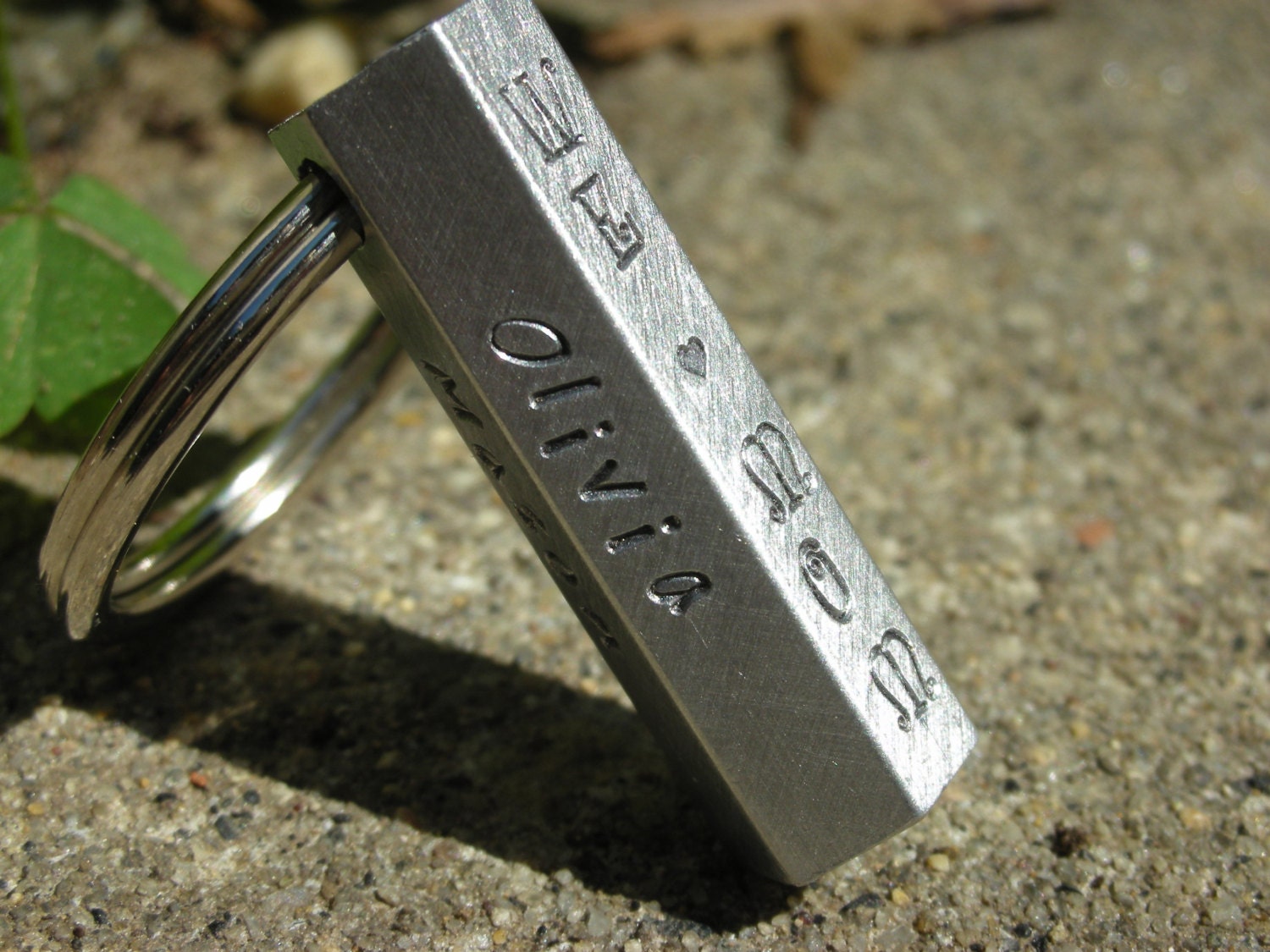 Large Family KeychainSix Sided Bar-We Love You Mom Keychain | Etsy