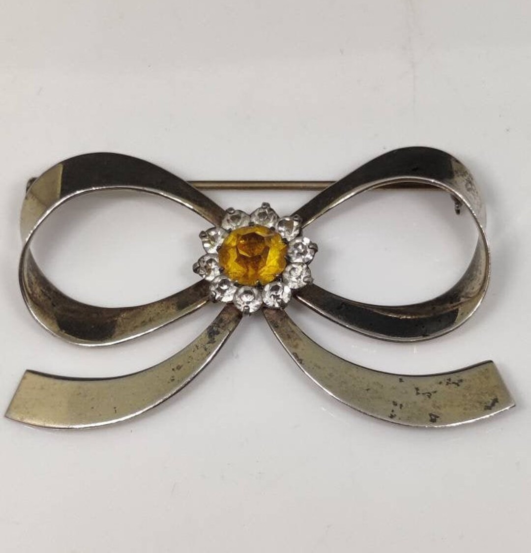 Broche ruban en argent sterling et strass, vers les années 1940 - Etsy ...