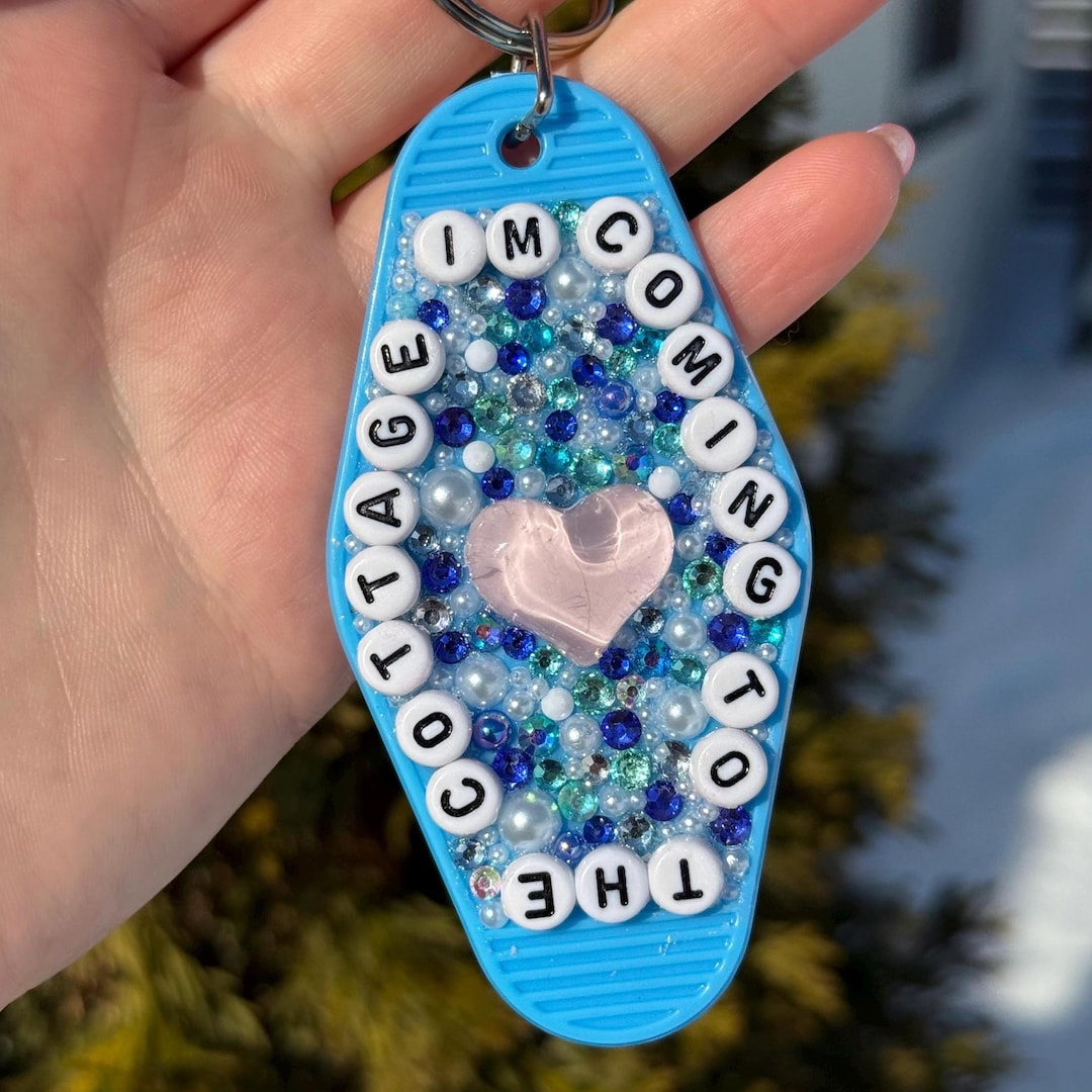 Heated Rivalry Bedazzled Keychain - Etsy