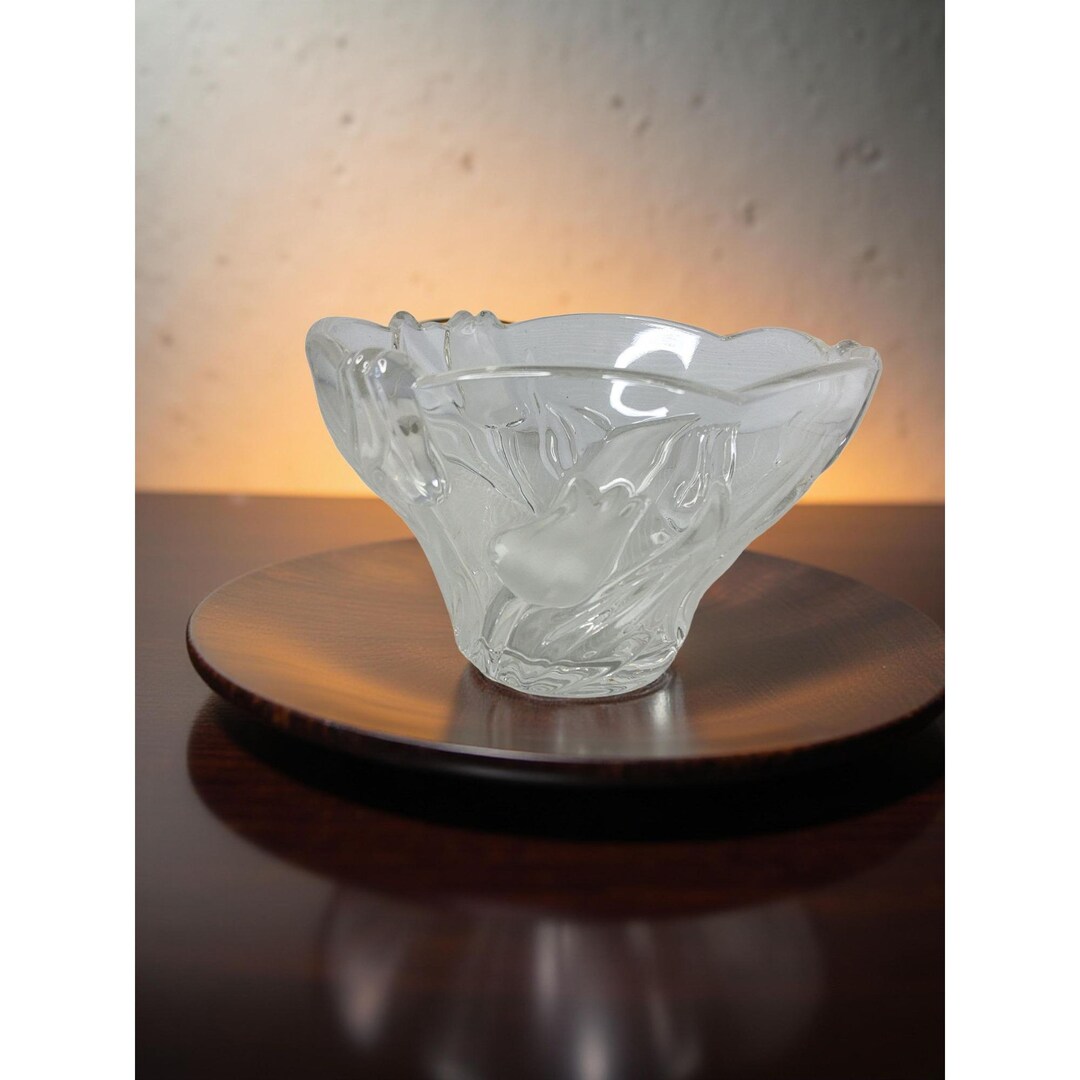 Vintage Mikasa Crystal Satin Frosted Heavy Glass Tulip Pattern Bowl. - Etsy