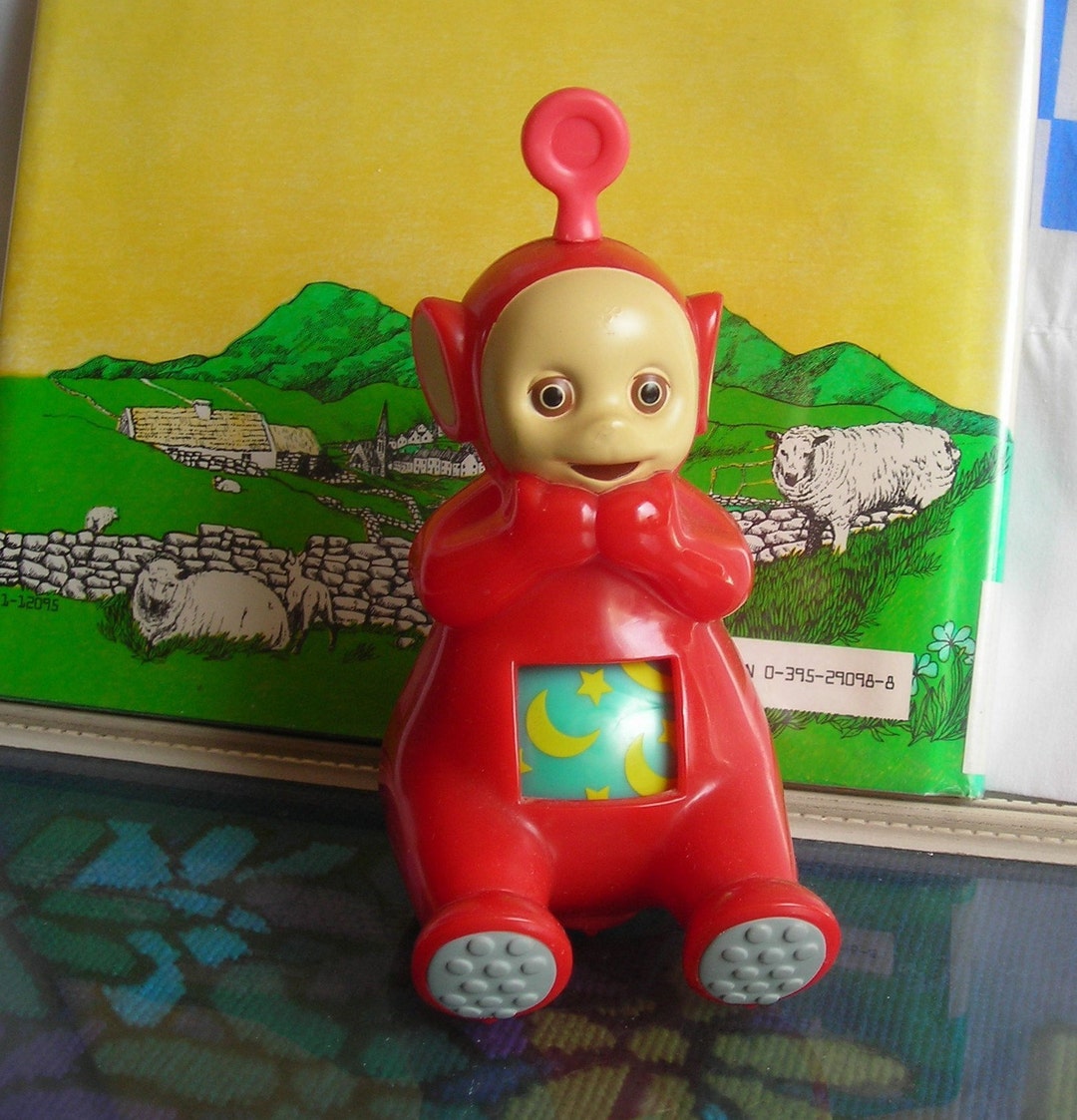 1998 Po Rolling Toy. Rigid Plastic. Made by Ragdoll Hasbro. Teletubbies ...