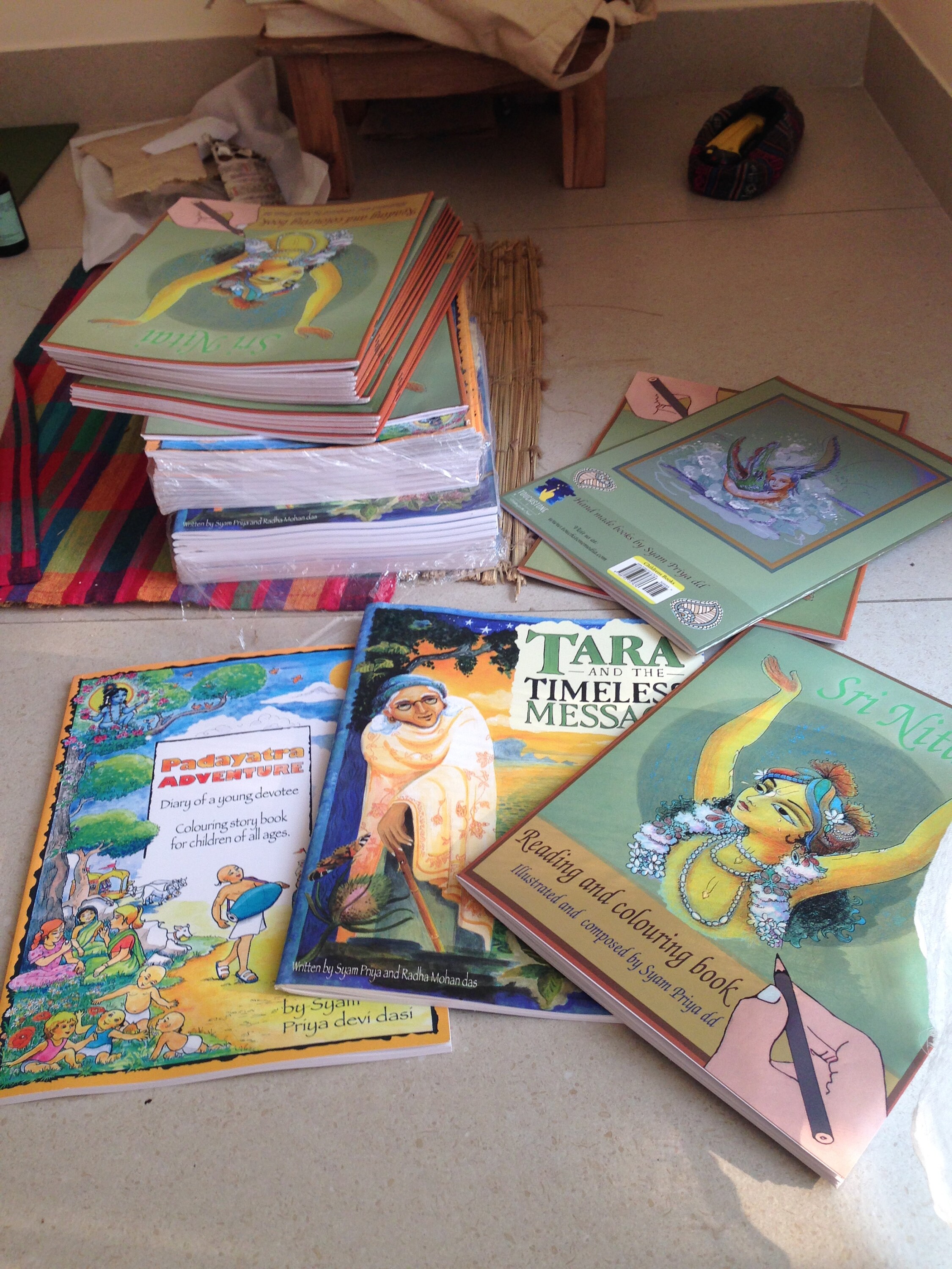 Childrens Coloring Story Books Fully Illustrated 40 Pages - Etsy