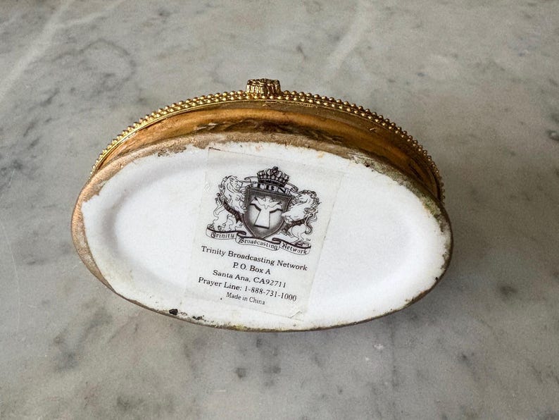 Vintage Virgin Mary & Baby Jesus Porcelain Trinket Box - Etsy