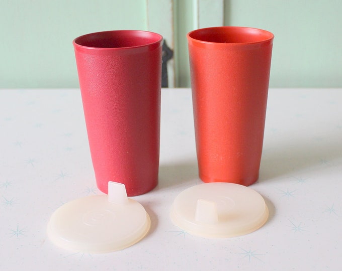 Vintage Tupperware ATOMIC Vintage Cups With Lids Set of 2.....vintage ...