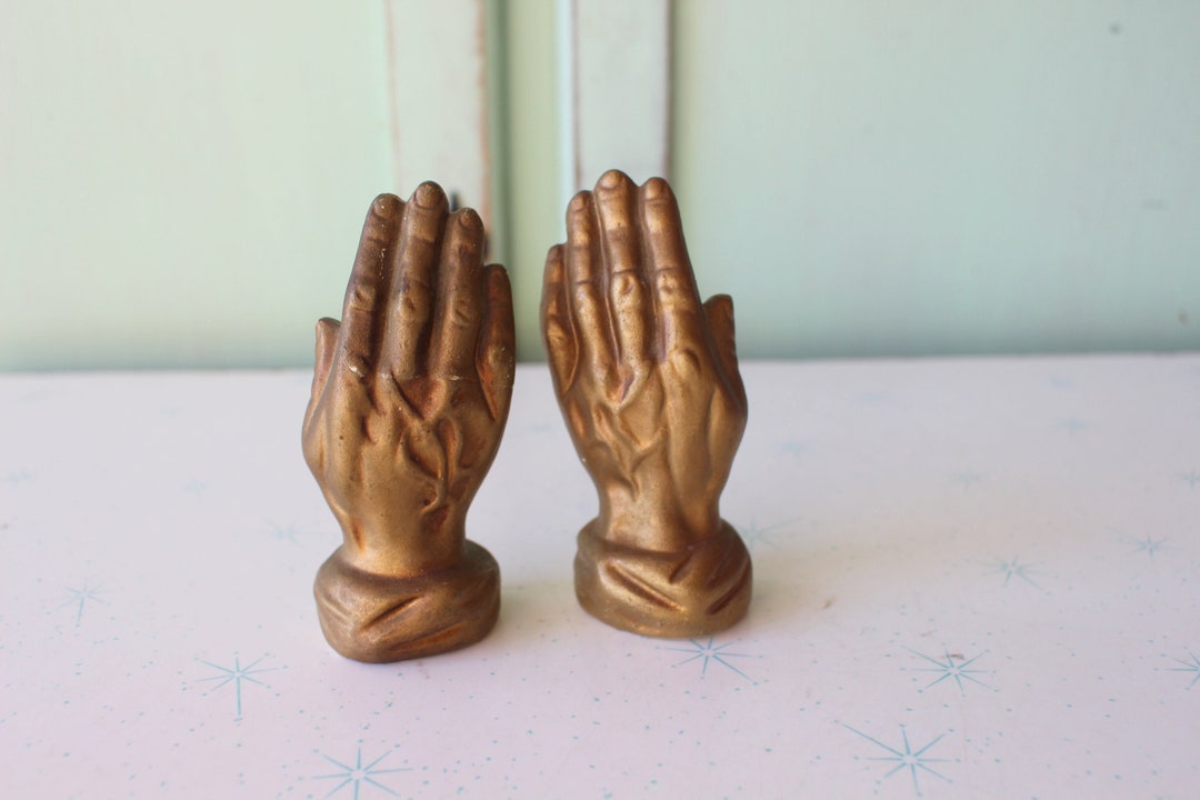 Vintage Praying Hands Salt and Pepper Shakers: Retro Kitsch Decor - Etsy