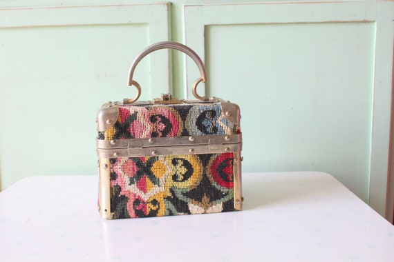 Vintage Fancy Flower Purse.....1970s purse. 1980s pur… - Gem
