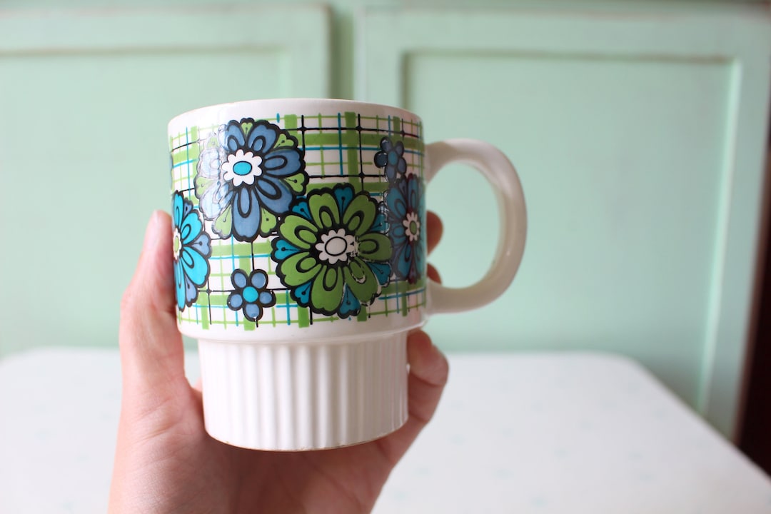 1960s RETRO FLORAL Coffee Mug.....retro Housewares. 70s Home. Flower ...