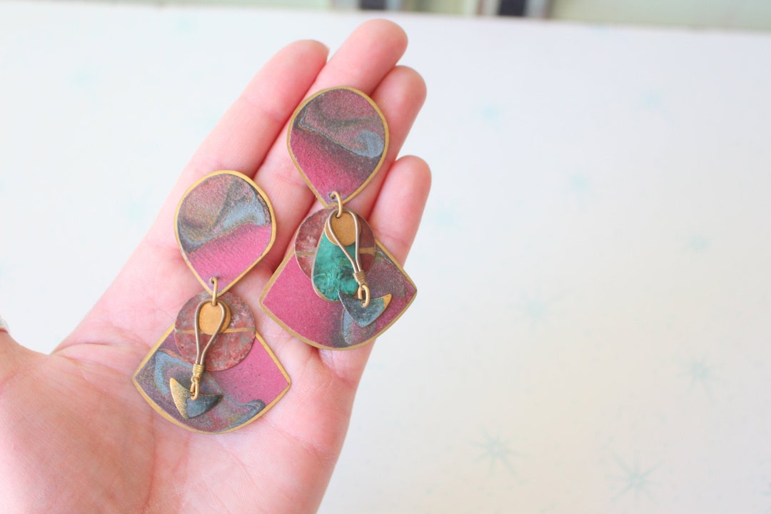 1980s AZTEC Indie Earrings.... Kitsch. Glam. Hexagon. Indie. Costume ...