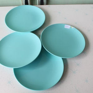 Vintage ATOMIC Retro Set of 4.....bright. 1970s. 1960s. Kitsch. Serving ...