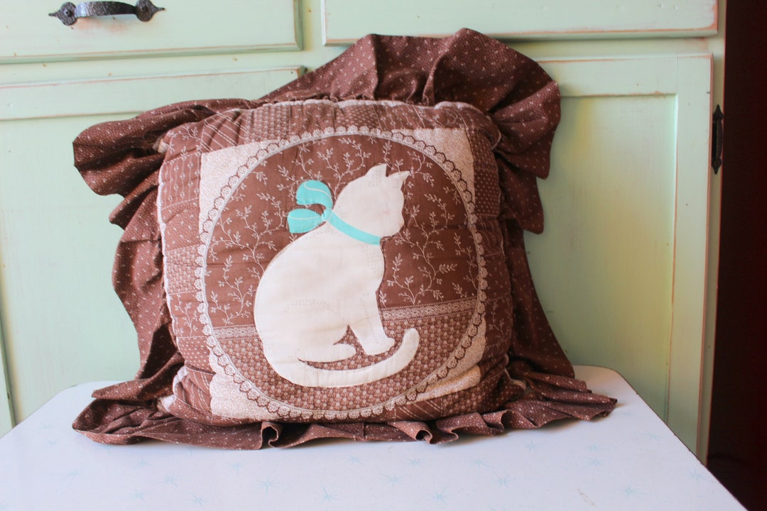 80s 90s Vintage CAT Pillow....patchwork. Ruffled. Bedding. Couch. 80s ...