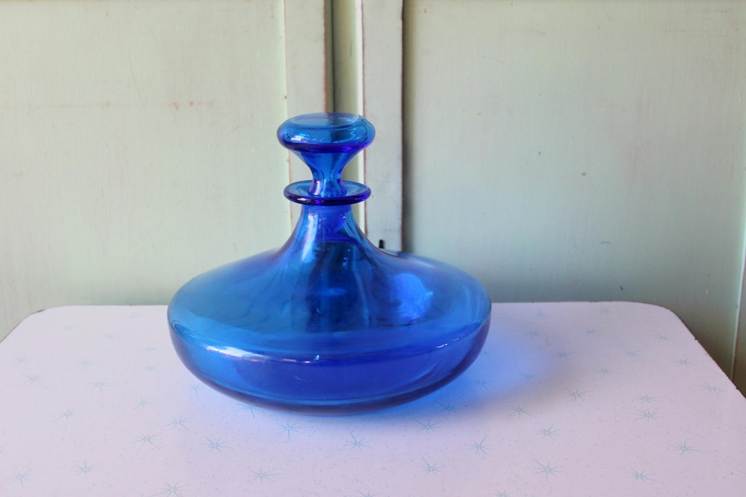 RETRO 1970s ATOMIC Blue Jar Artsy Glass Decanter Decor....retro ...