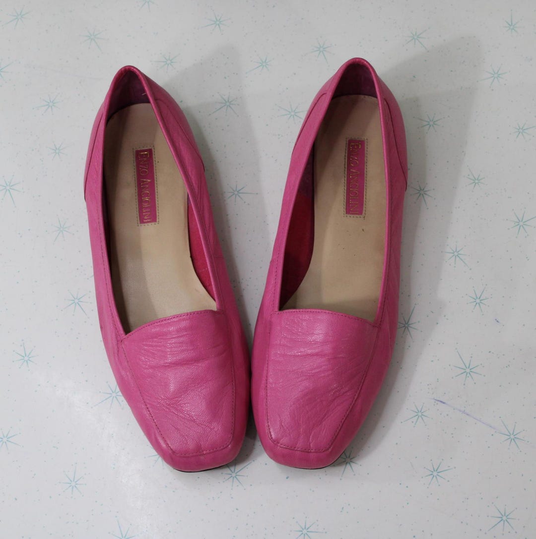 Vintage Pink 1980s Two Toned Leather Flats..size 9.5 Womens..80s Shoes ...