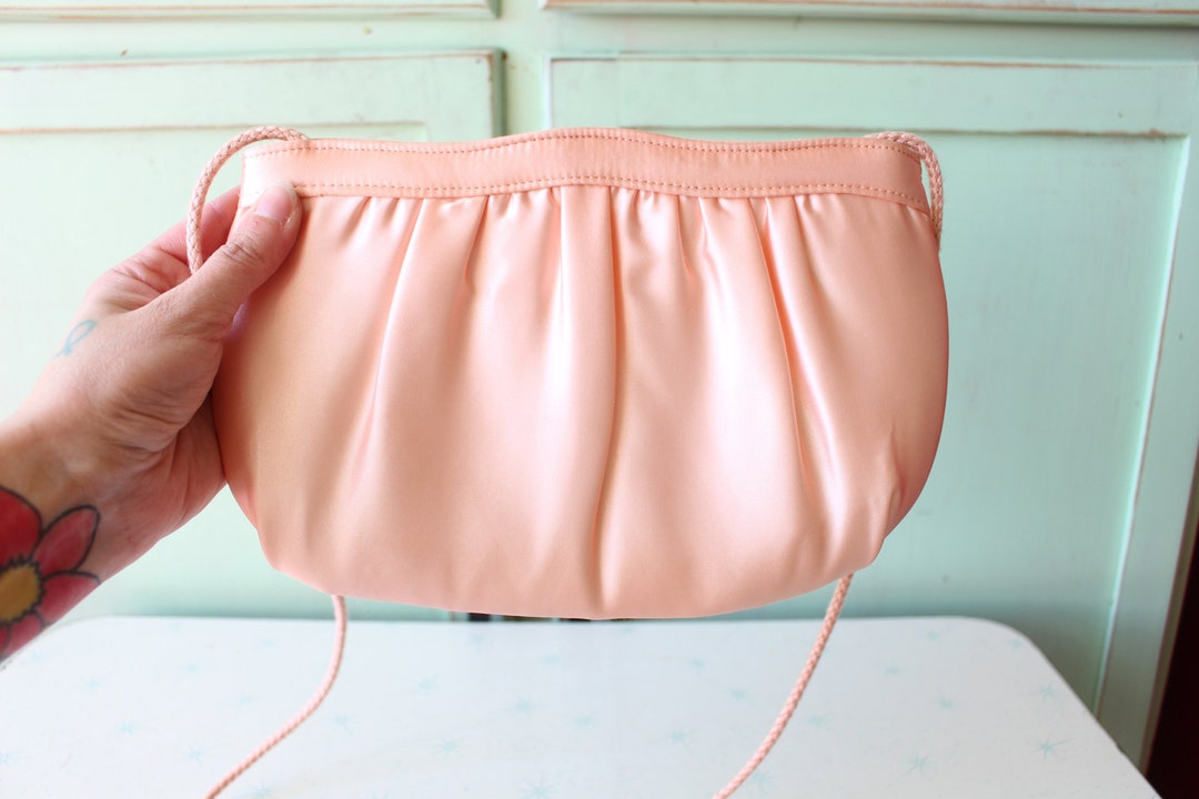 1980s Vintage FANCY Light Pink Shoulder Purse.....retro. 1980s. Dainty ...