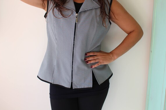 1980s CHECKERED Fun Vest....size medium large womens.… - Gem