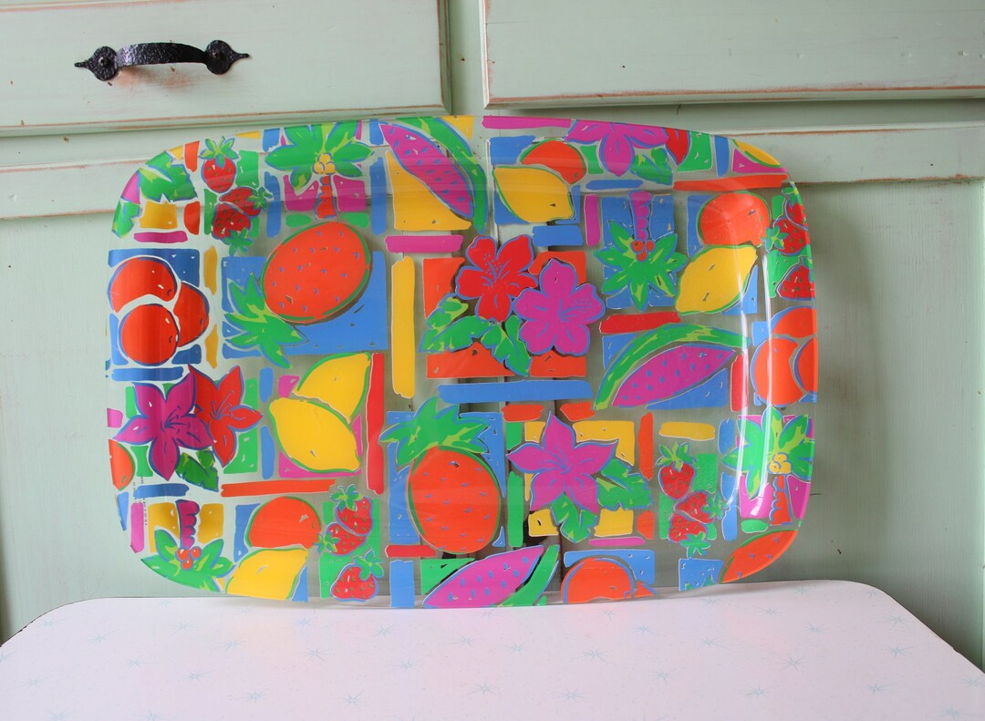 1990s Vintage Hawaiian Flower Fruit Dinner Plate Tray....retro. Eat ...