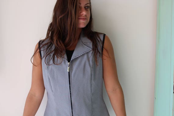 1980s CHECKERED Fun Vest....size medium large womens.… - Gem
