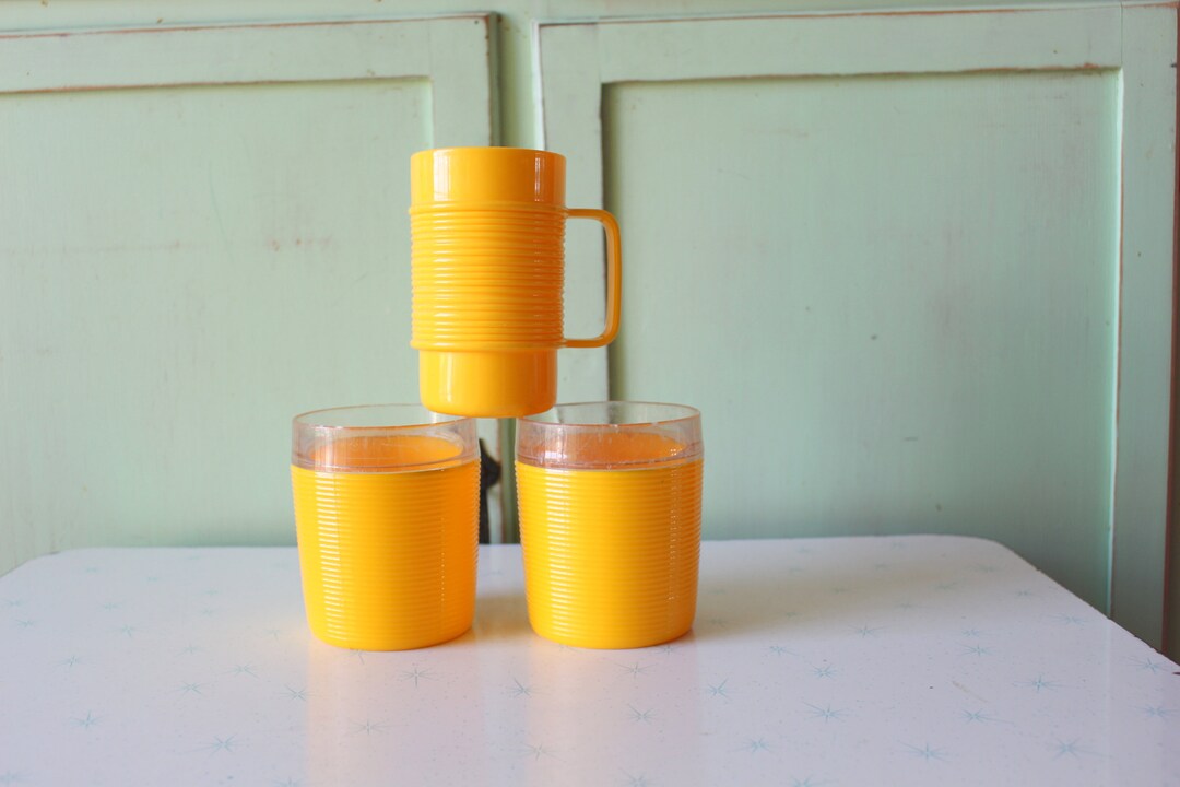 Vintage MUSTARD Yellow Mug Cup Set..vintage Home. Set. Cups. Kawaii ...