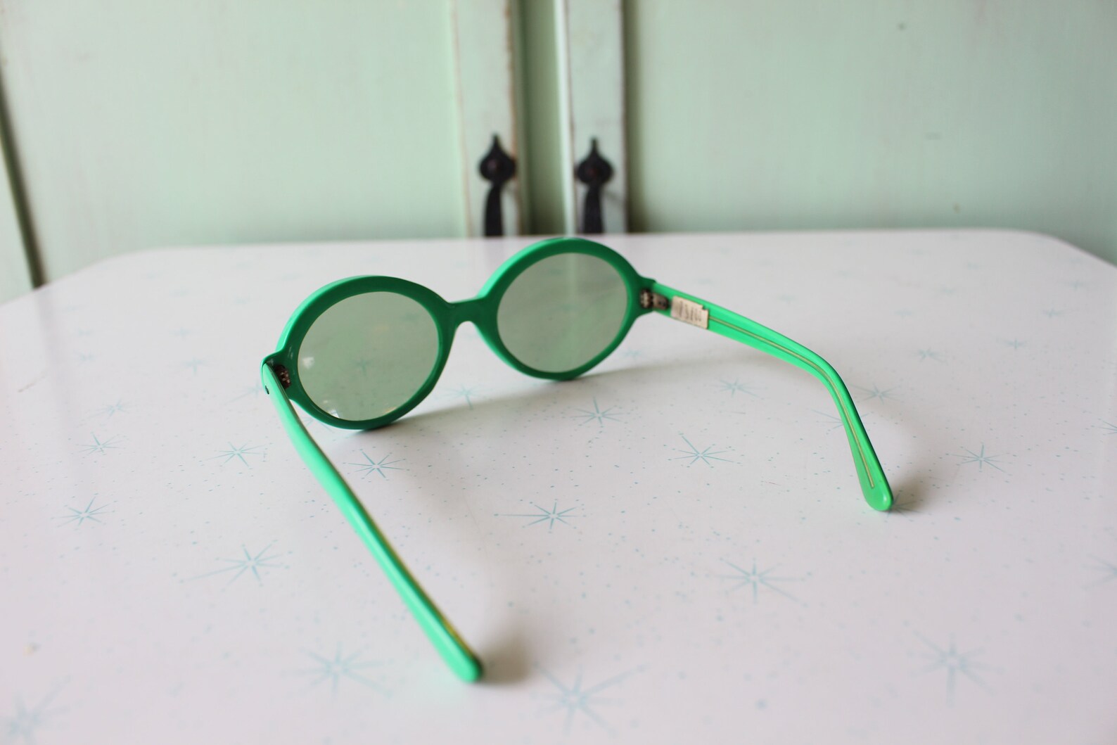 1970s Mod Sunglasses: Lime Green Big Lens, Deadstock - Etsy