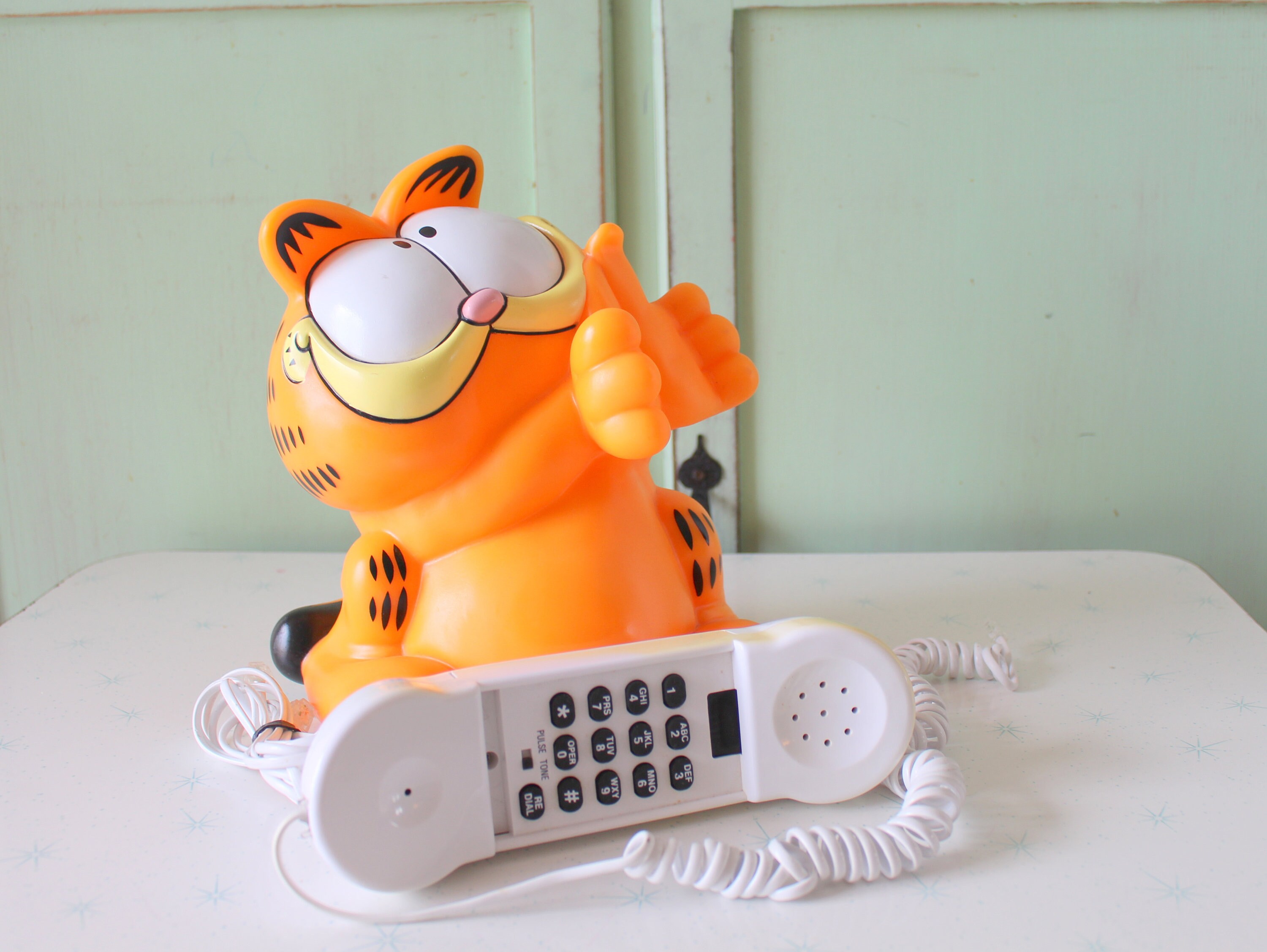 Garfield Phone for sale | Only 4 left at -65%